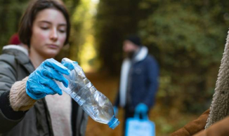 Cadbury's Innovative Plastic Recycling Initiative - Globuc